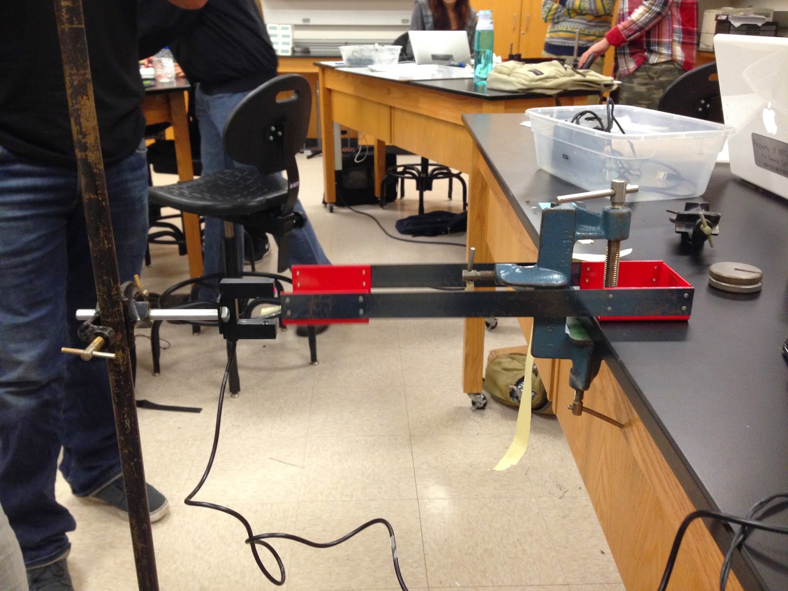 Phys4AS15jrmadrid: 23-Feb-1025: Inertia Balance